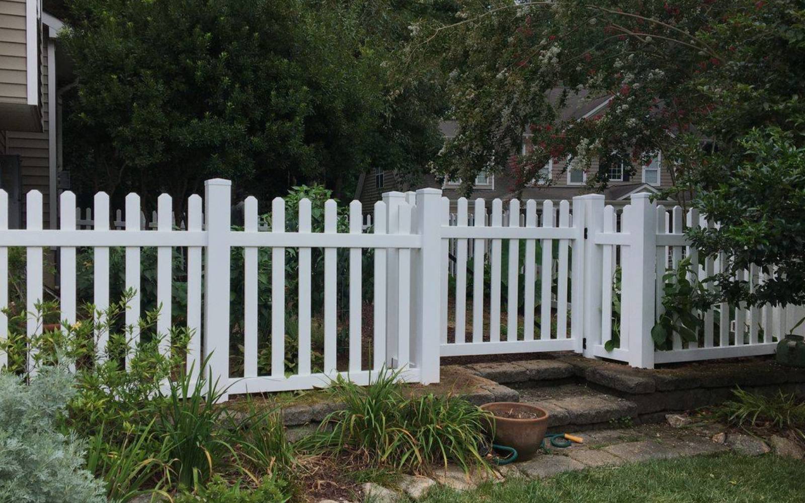 Drako Fencing, LLC is a Fence Contractor in Apex, NC 27502